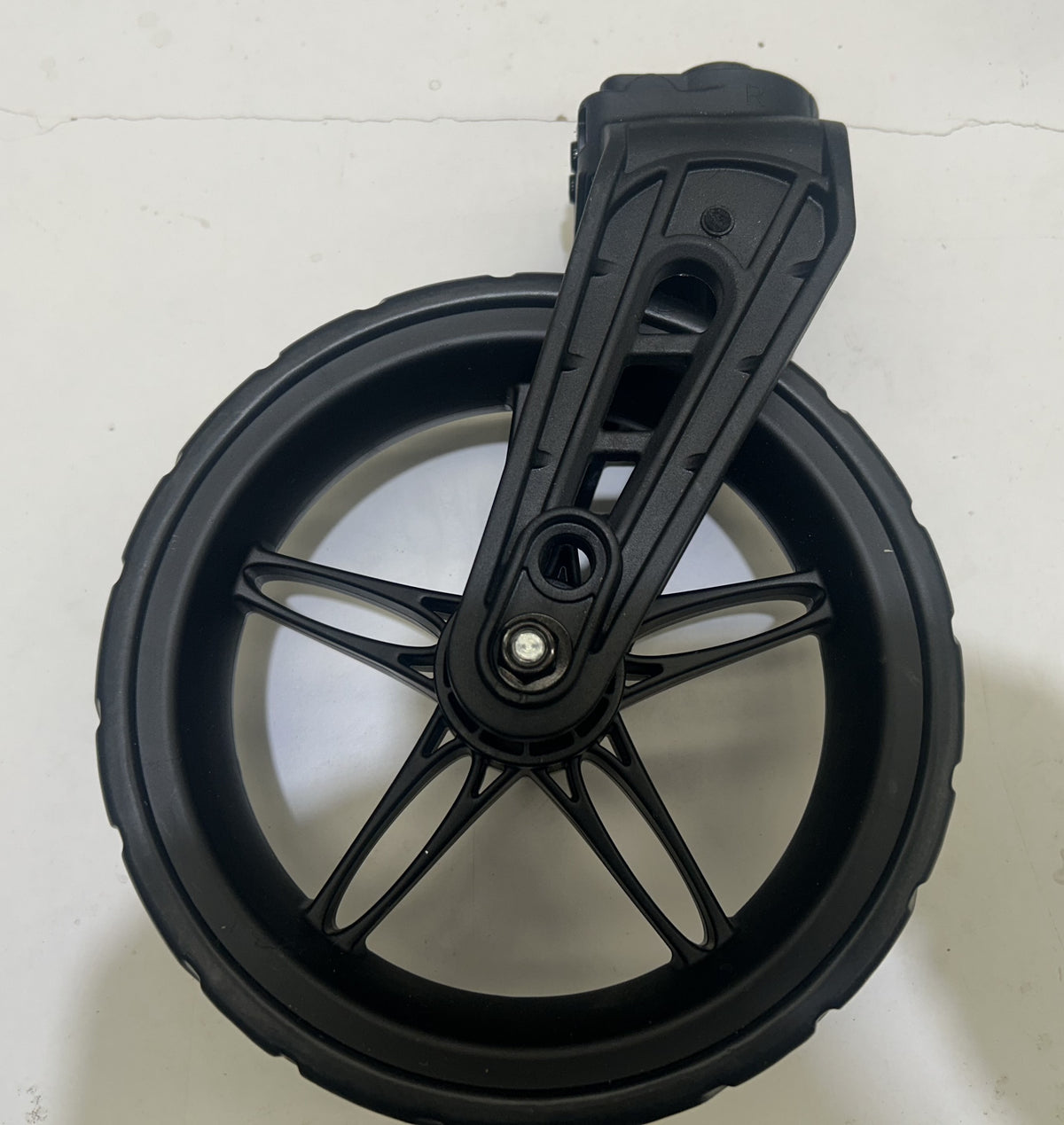 FRONT WHEEL ASSEMBLY COMPLETE TO SUIT CROSSOVER V1 | Stinger Golf Products